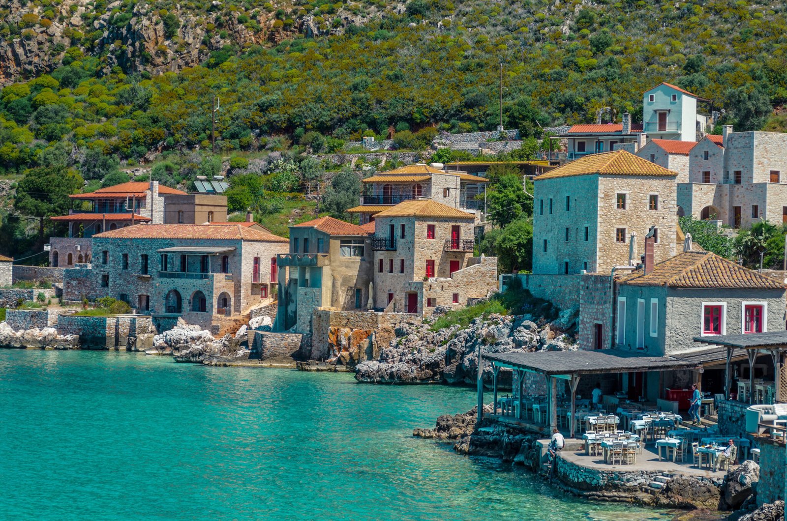 3-Day Trip to Mani - Vip Athens Transfer